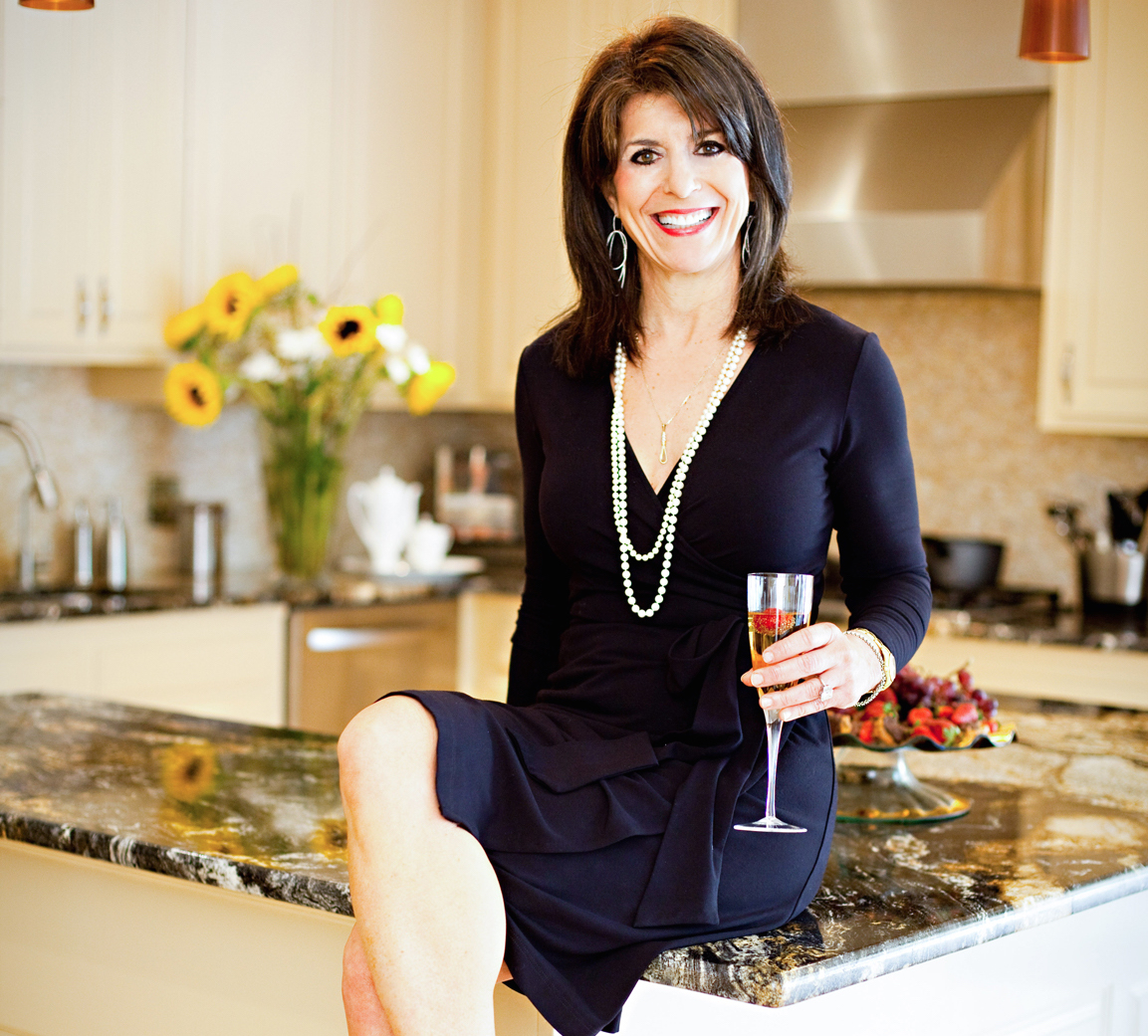 Holly Clegg to receive epicurean society's top award this year - [225]