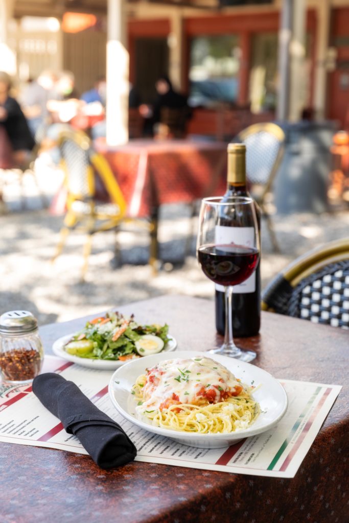 200+ spots to enjoy outdoor dining in Baton Rouge - [225]