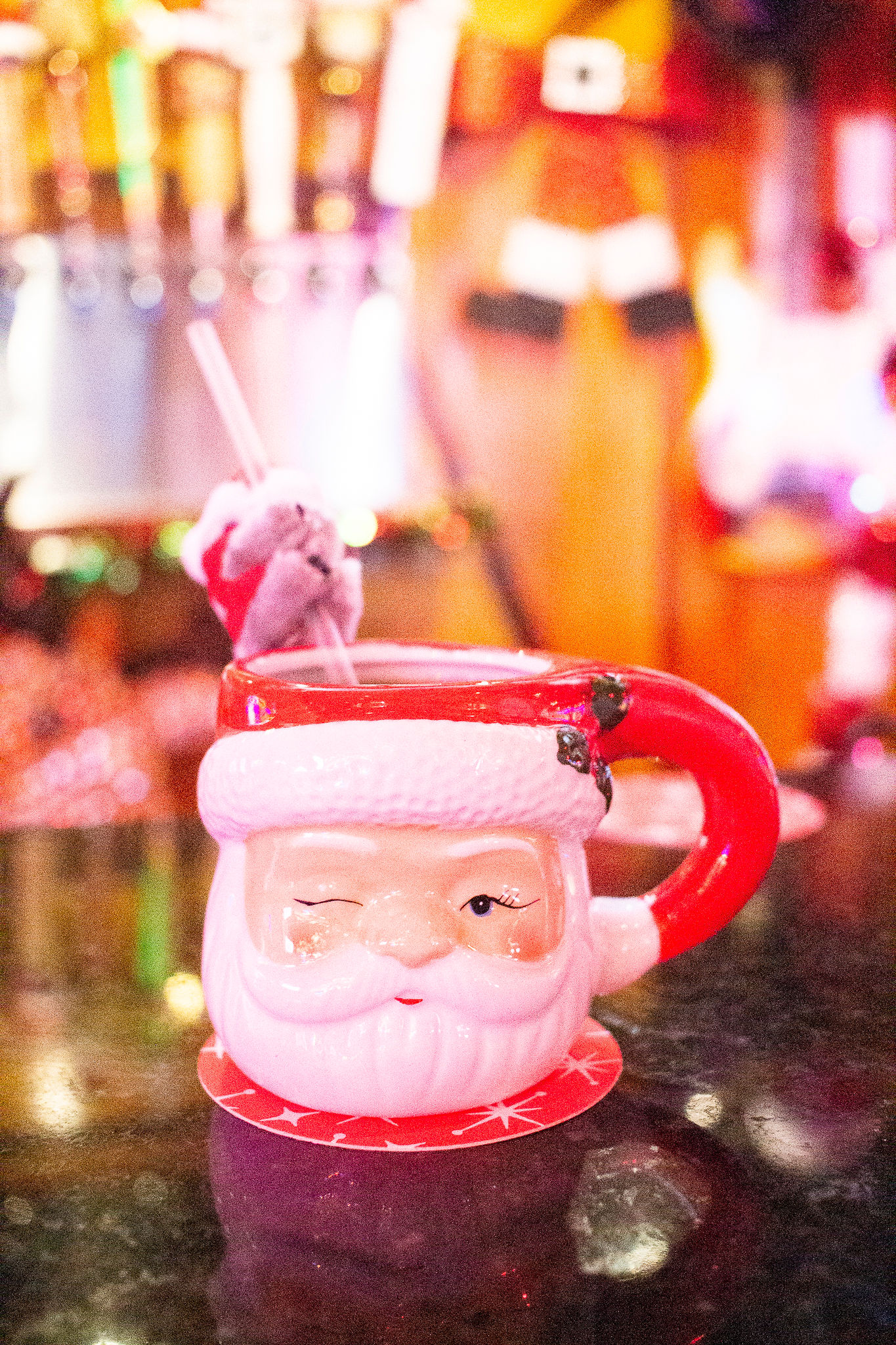 Inside Baton Rouge's Christmas-themed pop-up bar: Miracle on Bennington at The Station - [225]