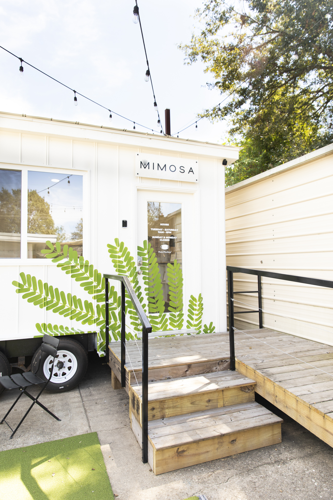 Inside Mimosa Handcrafted's new shopette, a tiny boutique-on-wheels - [225]