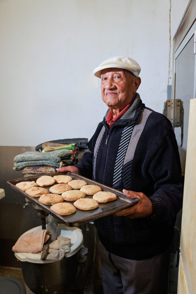 Dillard’s Old Fashioned Tea Cakes are a farmers market and soul food ...