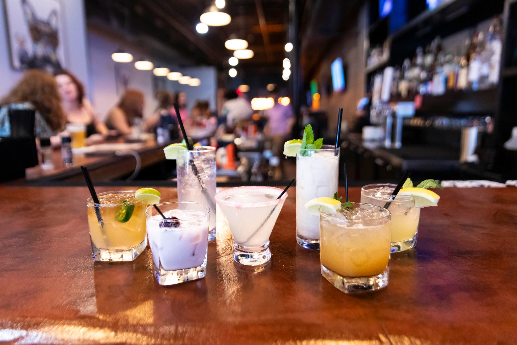 Somewhere bar opens in downtown Baton Rouge with drinks and bar food