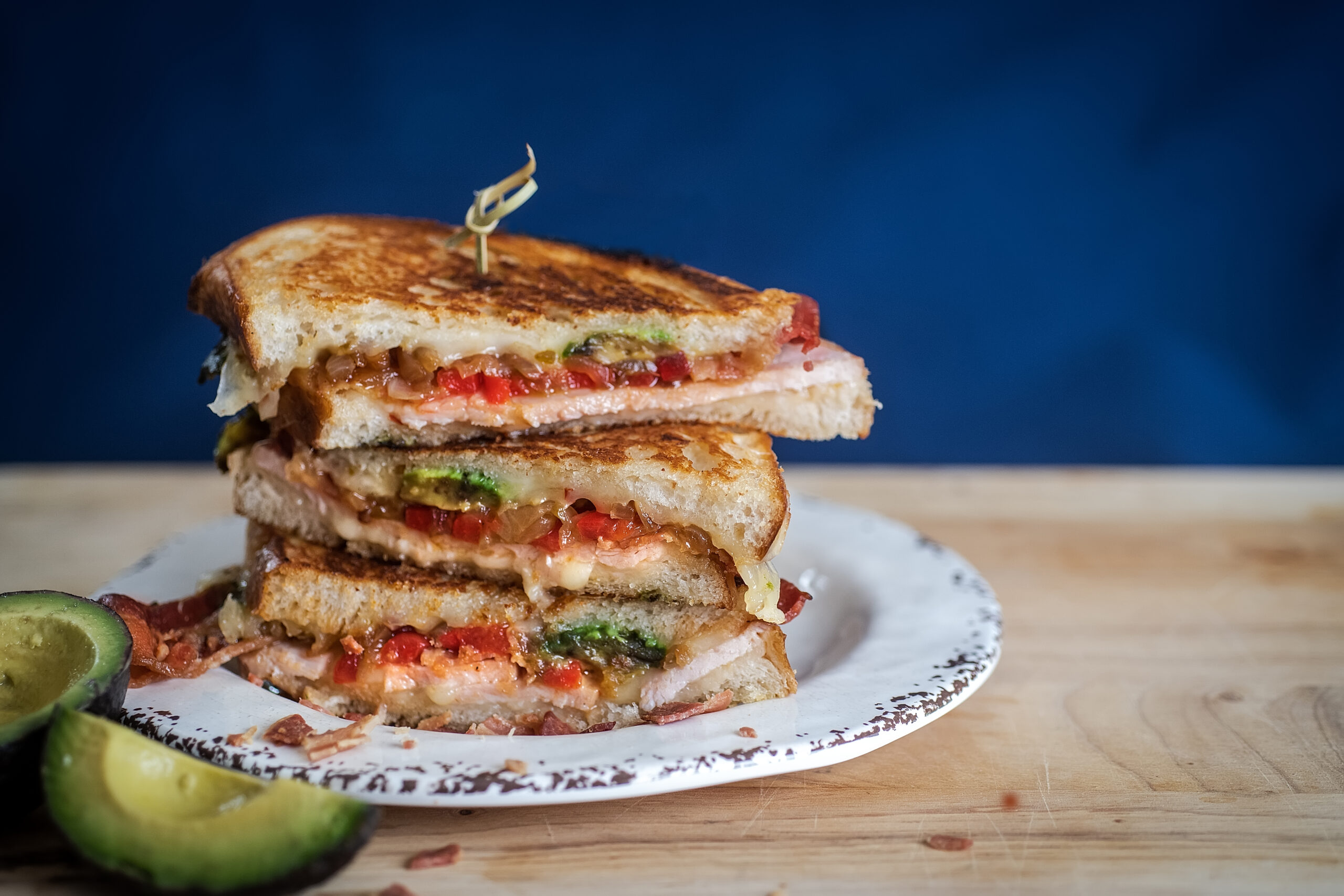 Grilled Turkey Bacon and Pepper Jack Sandwich with Caramelized Onions ...
