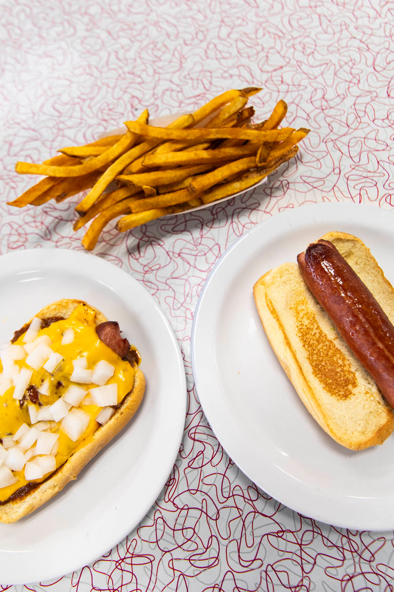 These restaurants are serving up hot dogs in Baton Rouge, the Capital ...