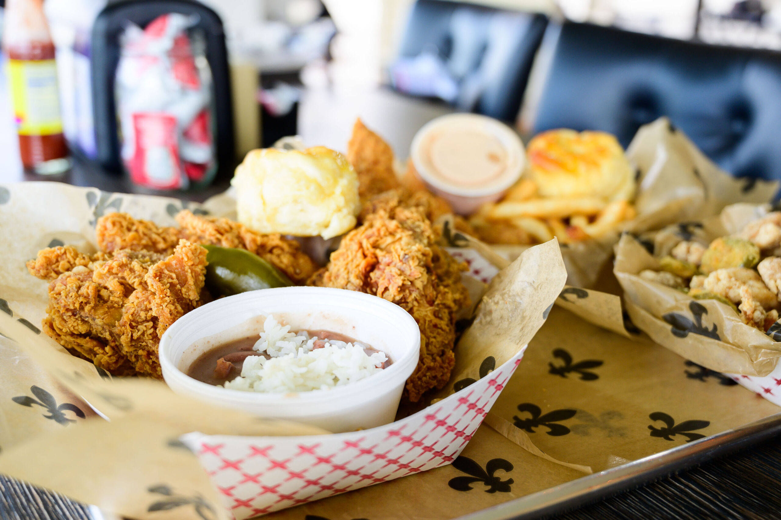 Inside Southern Chicks Cafe & Daiquiris' first Baton Rouge location ...
