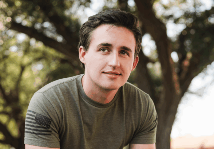 Tim McGraw's nephew Timothy Wayne is an LSU student—and a rising ...