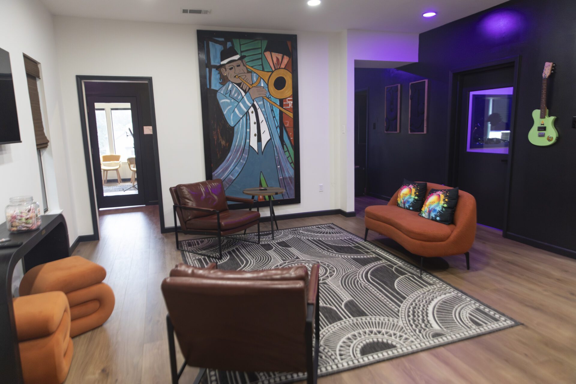 Inside Baton Rouge Music Studio's BRMS Creative, with soundproofed ...